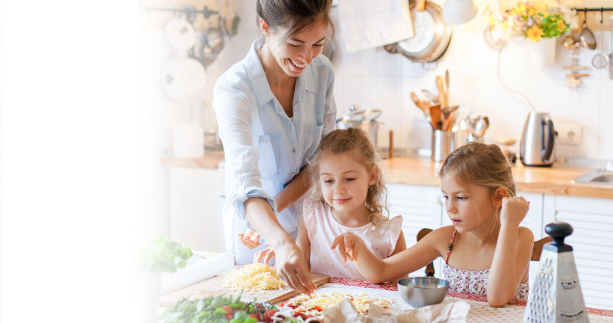 Choose the Right Nanny Nannies and Domestic Professionals